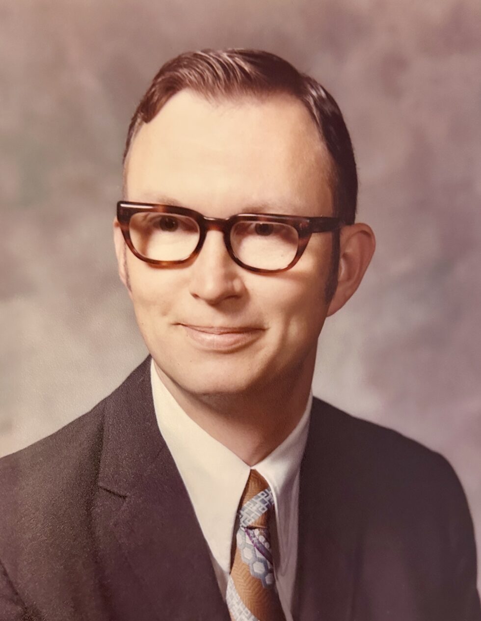 Former city schools superintendent inducted into JM sports hall of fame ...