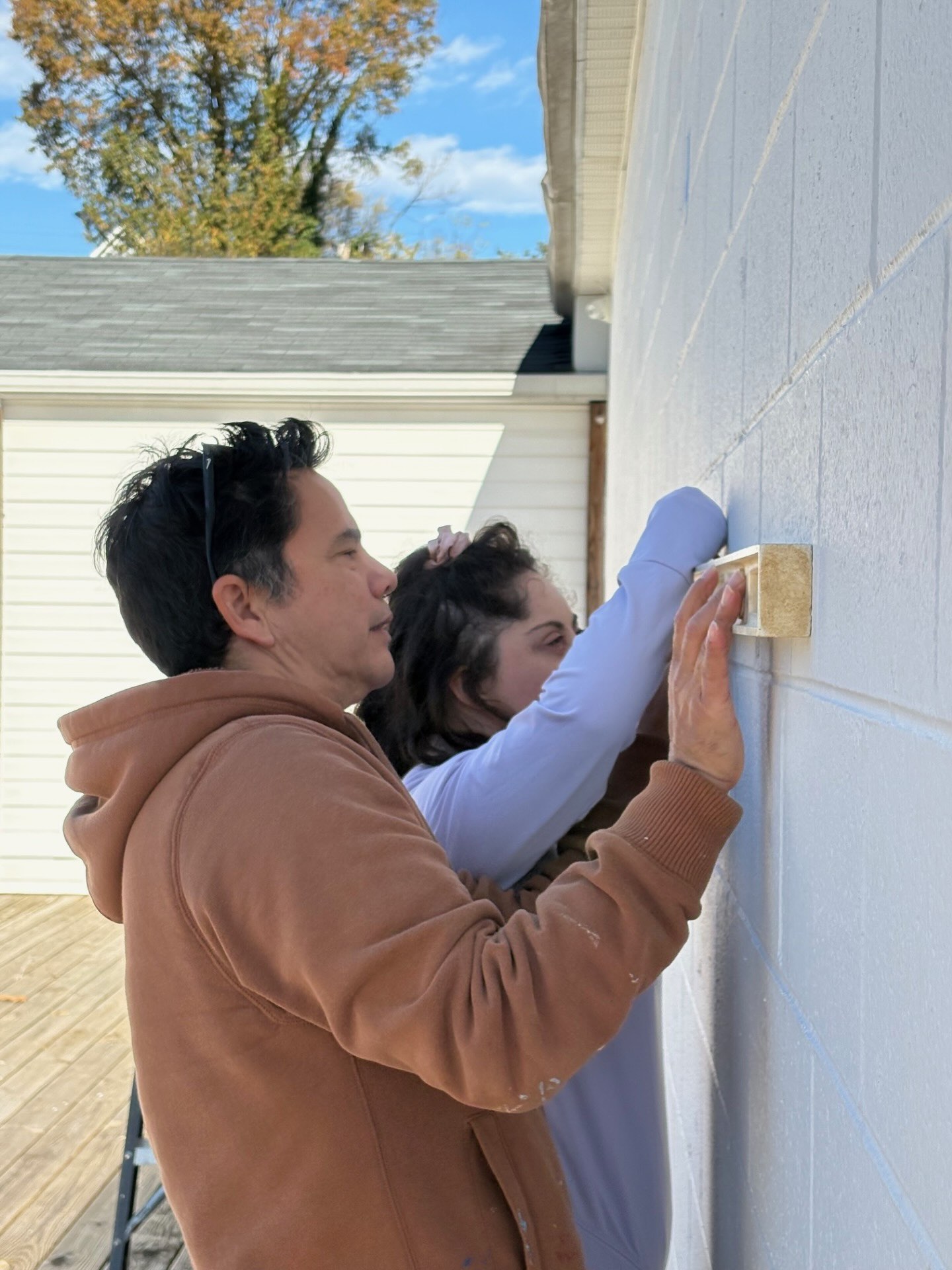 Artists team up for new mural at Oberle Academy - Fredericksburg Free Press
