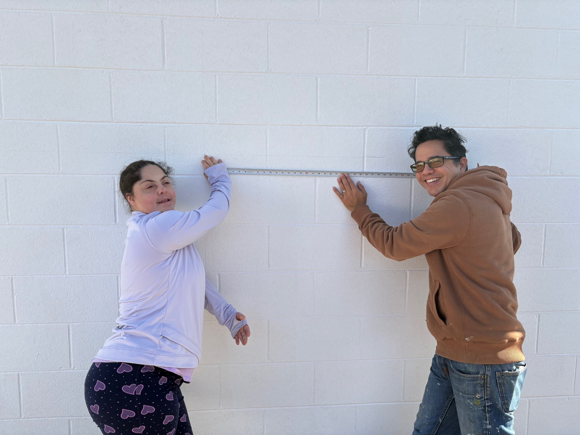Artists team up for new mural at Oberle Academy - Fredericksburg Free Press
