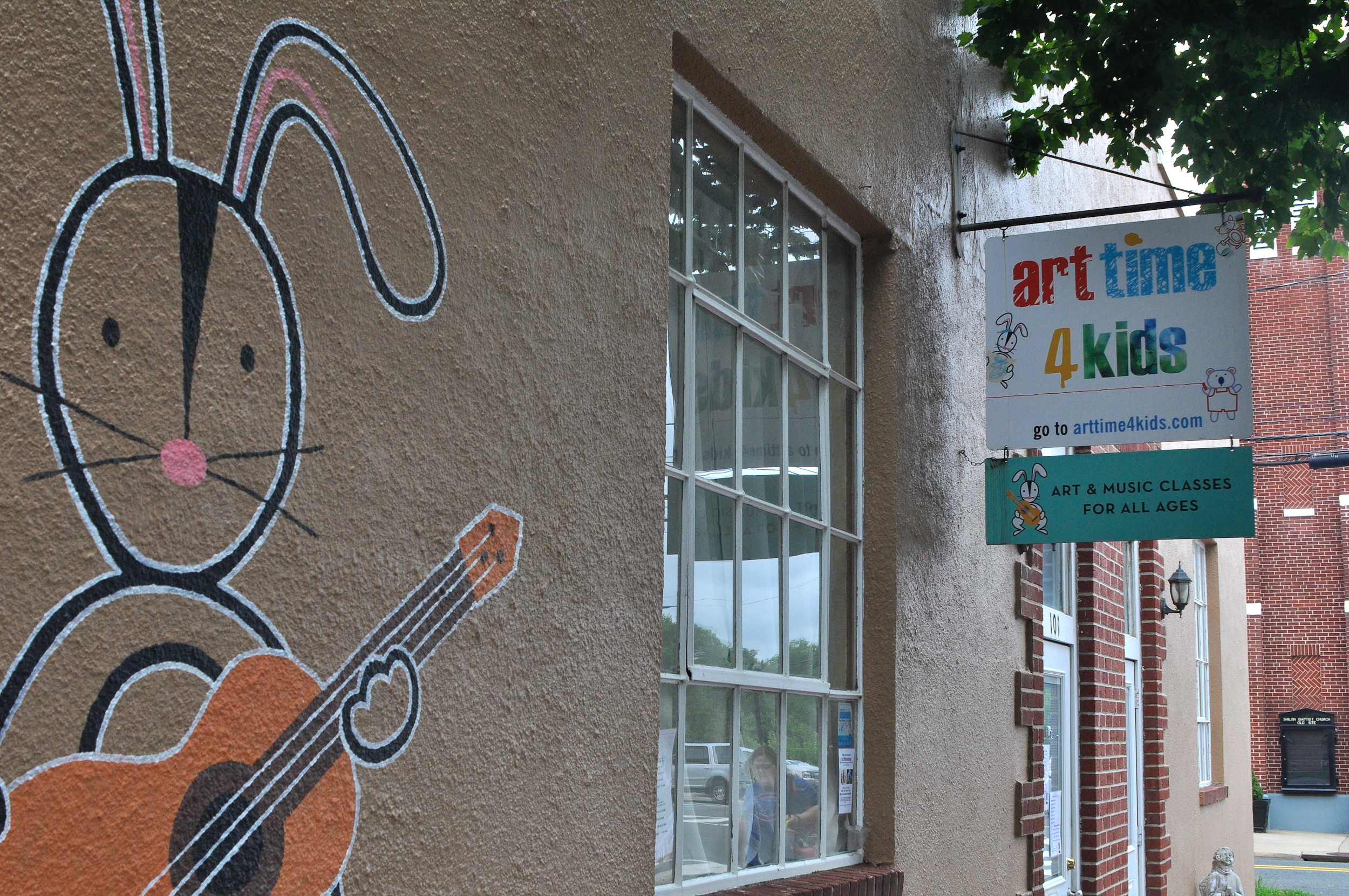 Art Time 4 Kids finds its next chapter close to home - Fredericksburg ...